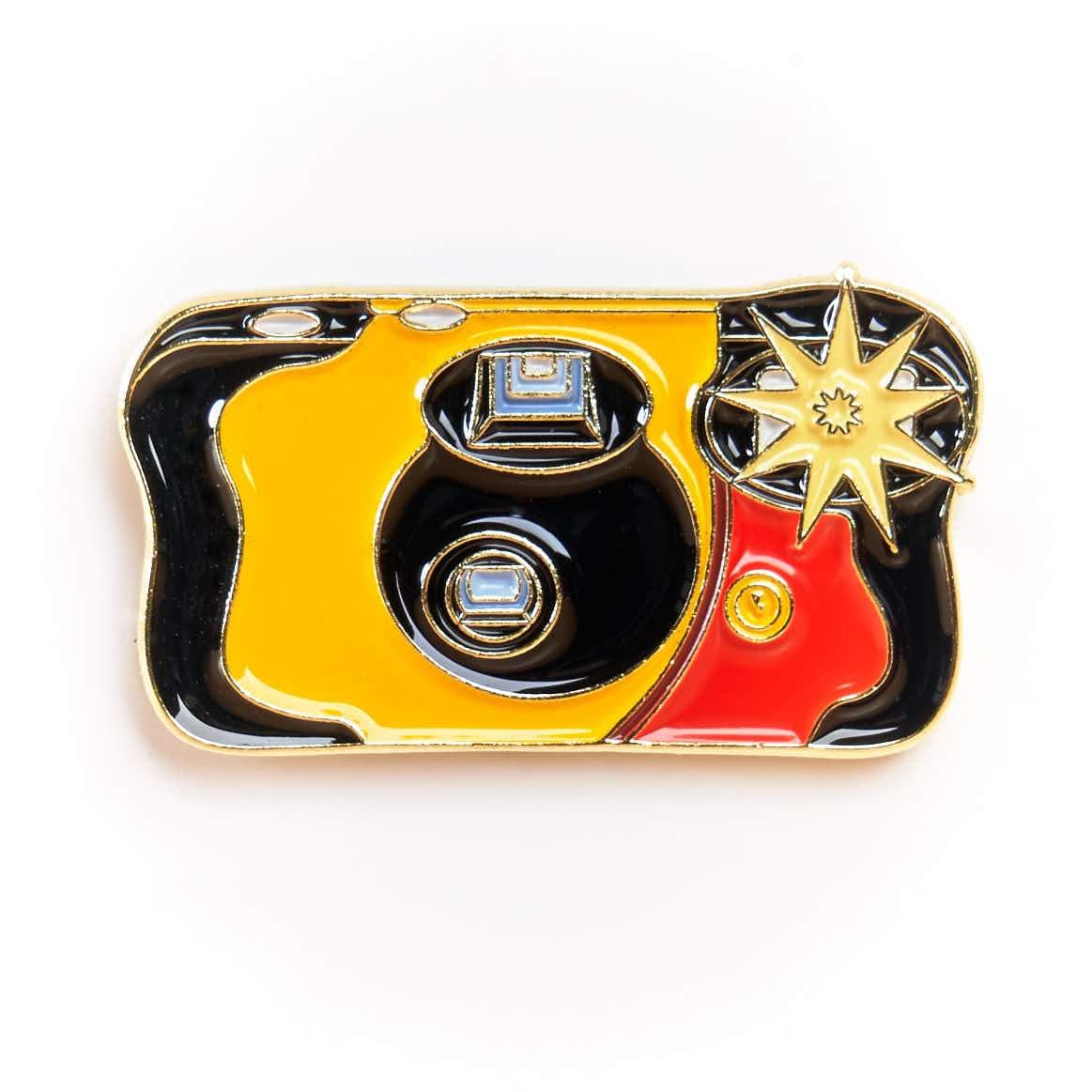 Kodak Disposable Camera Lapel Pin - 35mm QuickSnap Pins Badges ...