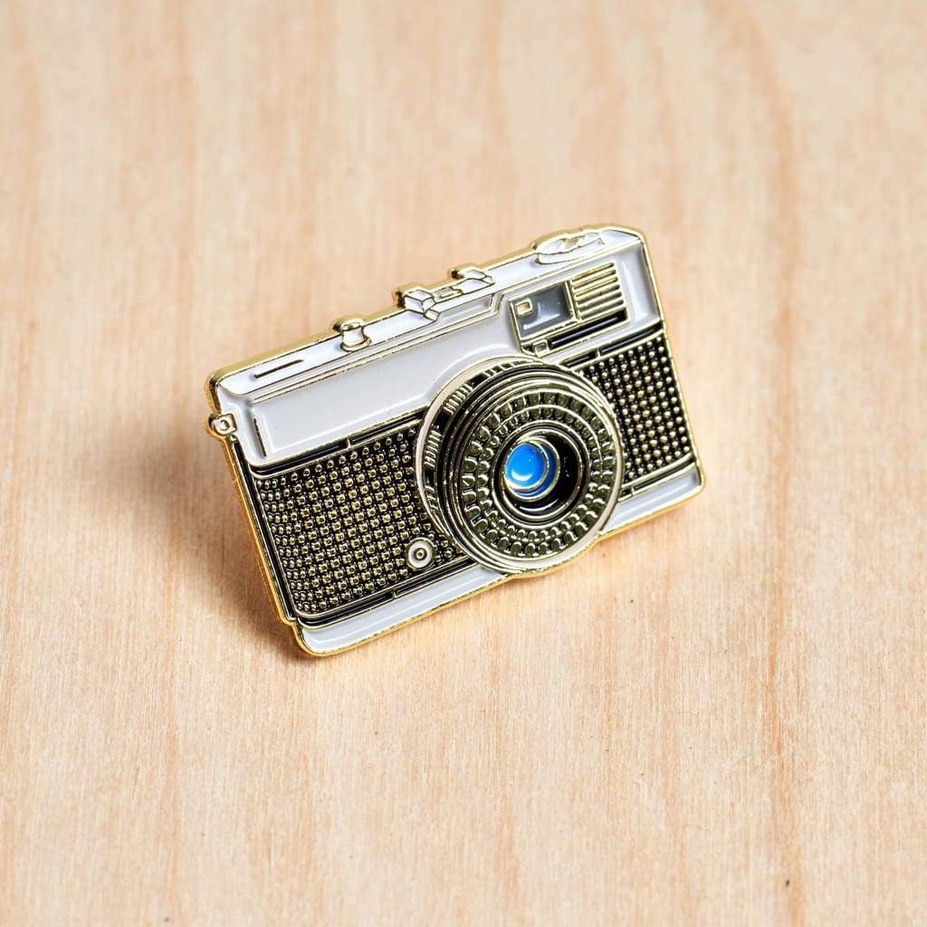 Olympus Trip 35 Lapel Pin - 35mm Film Camera Photography Pins Badges ...