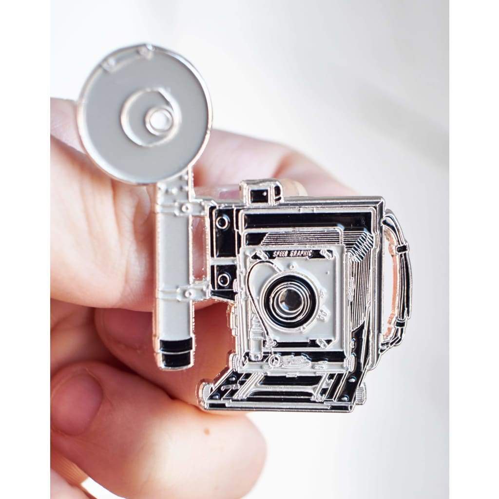 Graflex Speed Graphic Lapel Pin - Large Format Film Camera Pins Badges ...